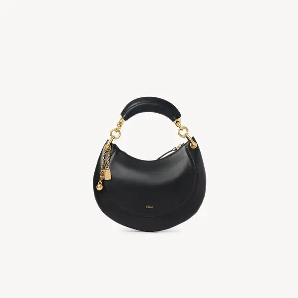 Chloé Small Banana Zipped Hobo In Soft Leather - Black