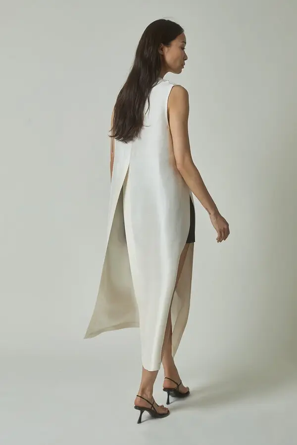 HEIRLOME Saskia Textured Silk And Wool Shorts