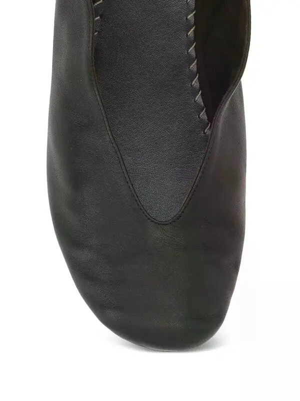 THE ROW V-neck Leather Loafers