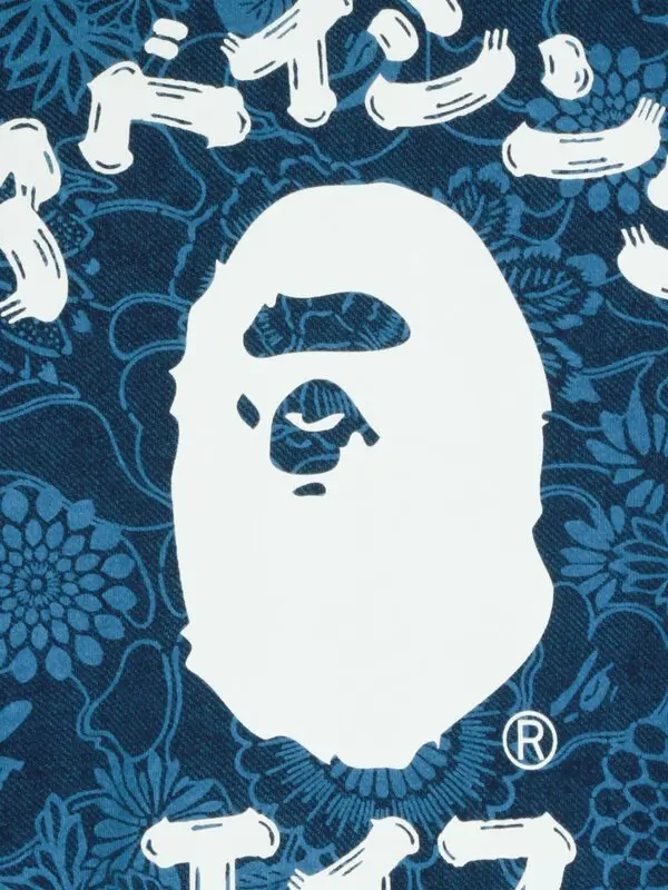 A BATHING APE Slim Fit Graphic Print Cotton T-shirt With Contrasting Logo - Indigo