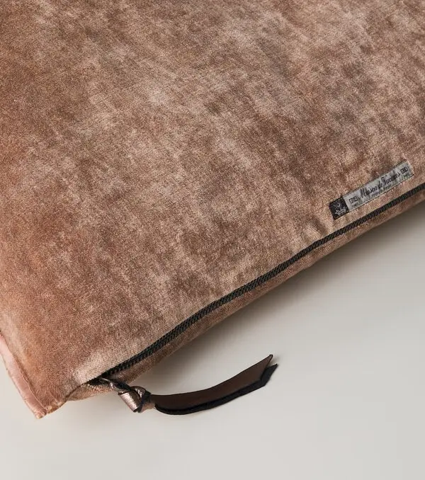 MAISON DE VACANCES Velour Cushion
