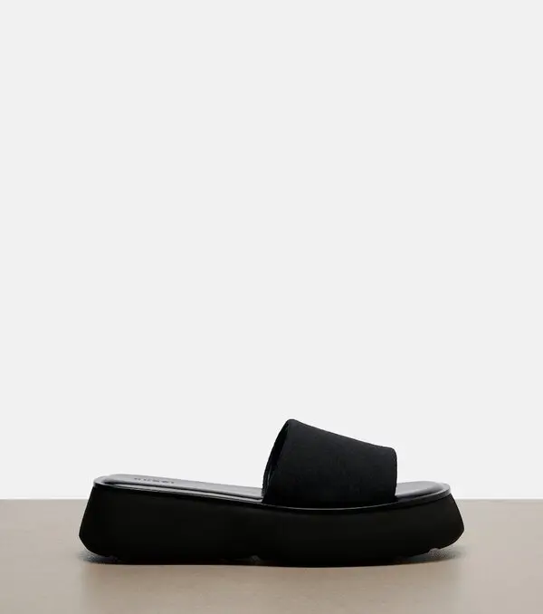 Gucci Gg Canvas Platform Slides