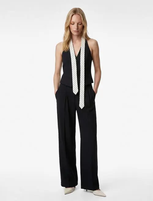 ZDNU 81041892 Slim Fit Sleeveless Structured Vest
