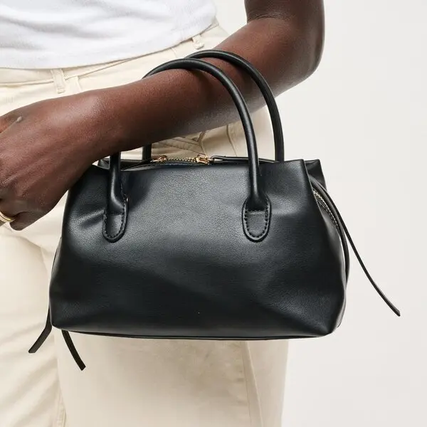 URBAN EXPRESSIONS Logan Crossbody Satchel - Black