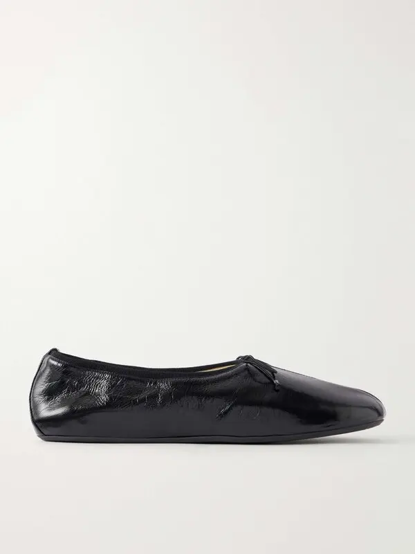 Phoebe Philo Bow-detail Crinkled Glossed-leather Ballet Flats - Black