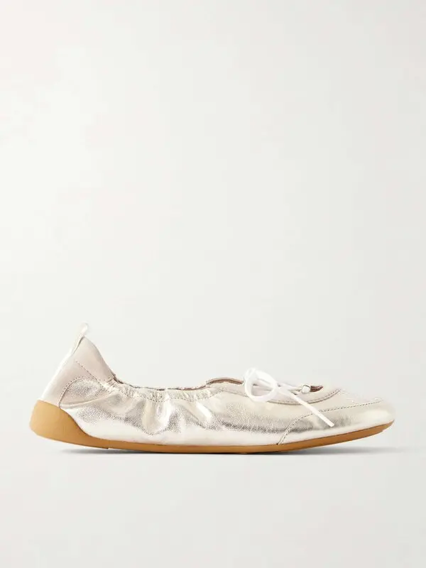 Chloé Kick Metallic Leather Sneakers - Silver