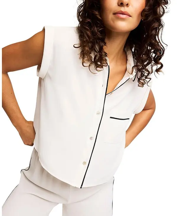 NEGATIVE Sleeveless Collared Shirt With Pocket