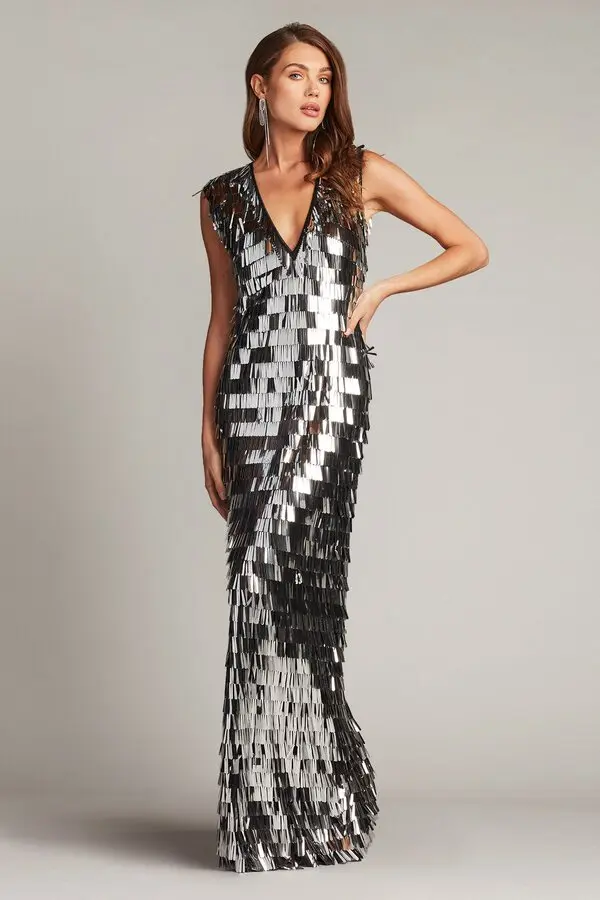 Tadashi Shoji Kipper Plunge Neck Gown - Silver/black