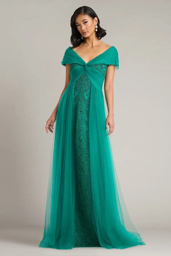 Tadashi Shoji Parello Lotus Embroidered Off-the-shoulder Gown - Emerald