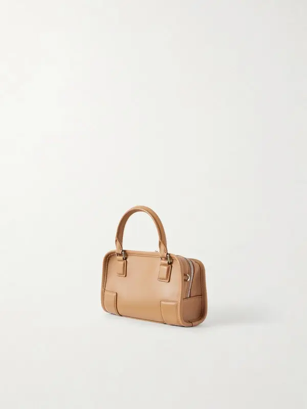 Loewe Amazona 180 Leather Shoulder Bag - Neutrals