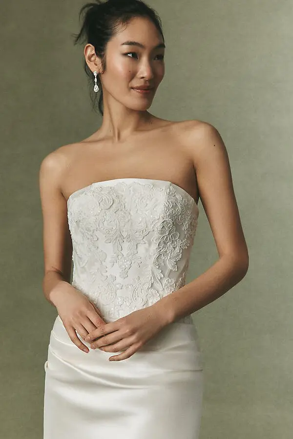 PRONOVIAS Exclusive: Yohane Gown