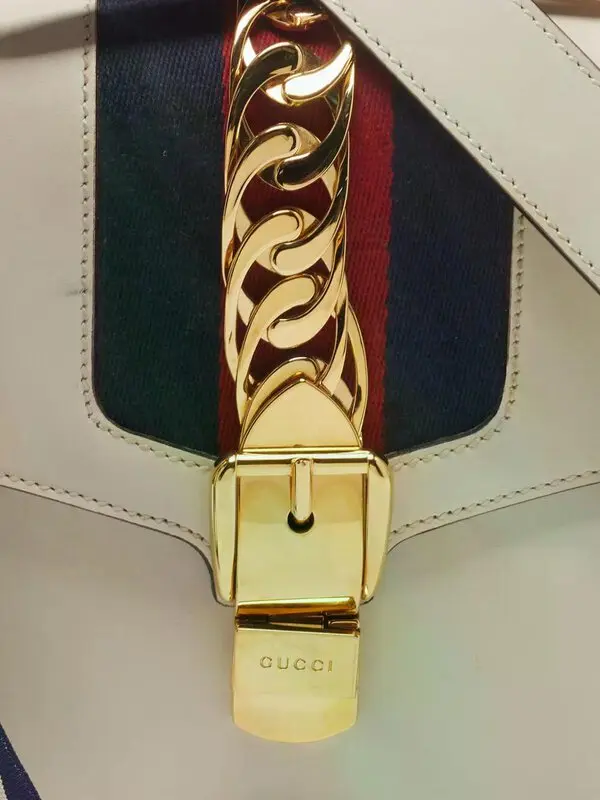 Gucci Sylvie Leather Shoulder Bag