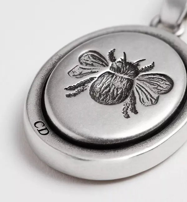 Dior Cameo Bee Necklace