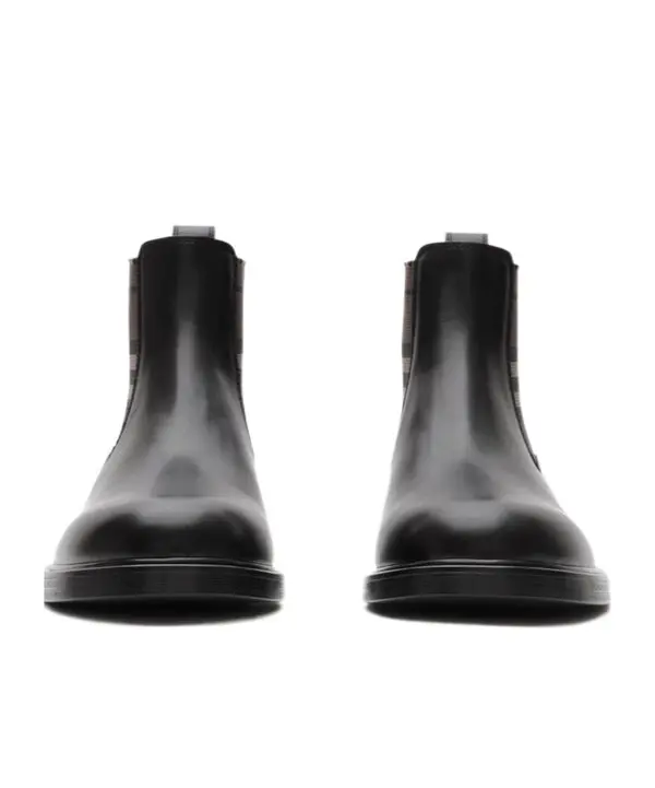 Burberry Leather Pembroke Boots