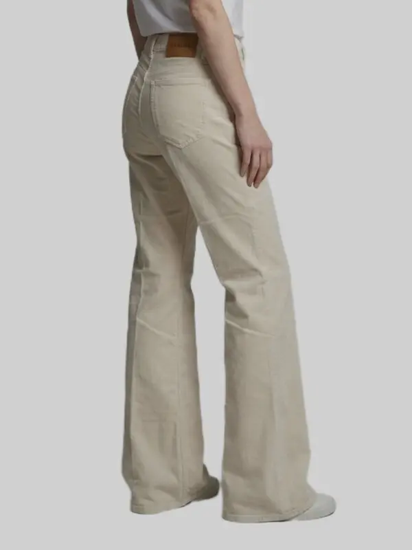HAIKURE Clara Velvet Flared Pants - White