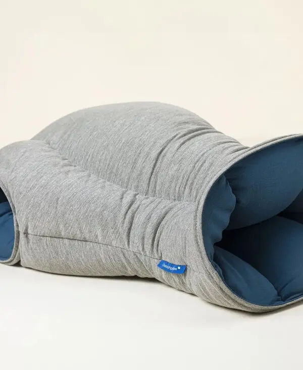 UNCOMMON GOODS Nap Anywhere Light Blocking Travel Pillow