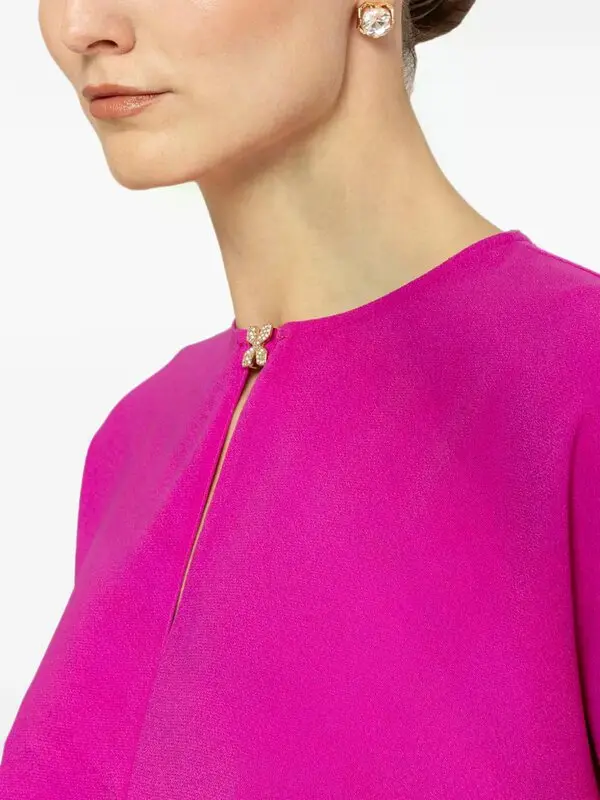 NISSA Short Sleeve Top With Metallic Neckline Detail