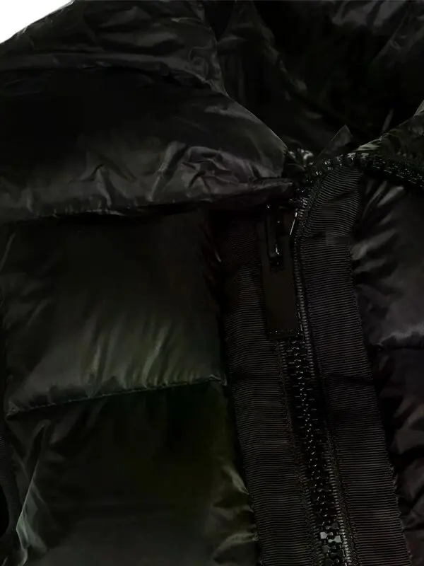 Sacai Quilted Puffer Gilet - Black