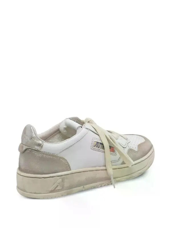 AUTRY Super Vintage Medalist Low Sneakers - White