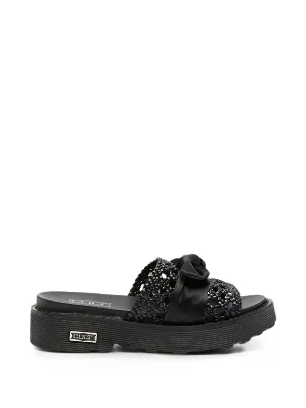 CULT Ziggy Sandals