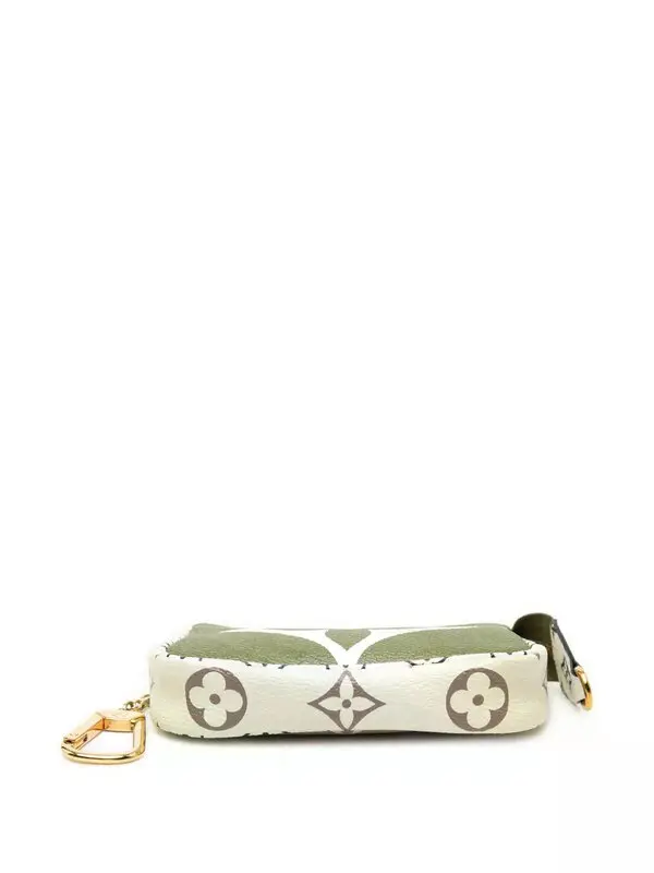 LOUIS VUITTON Monogram Giant Micro Pochette Accessoires Pouch - Green