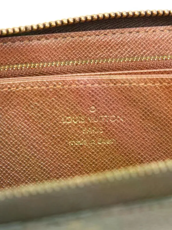 LOUIS VUITTON 2019 Monogram Zippy Wallet Long Wallets - Brown