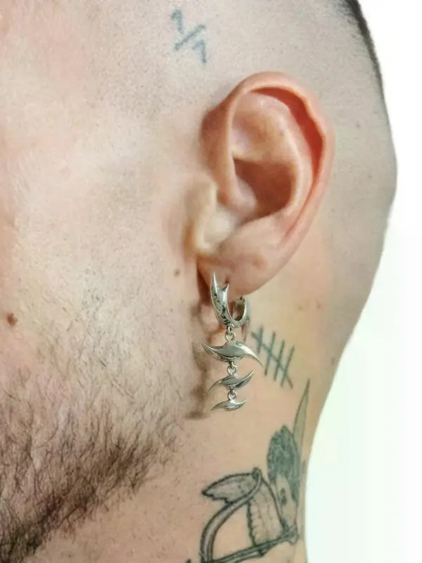 YOJ X Cutout Claw-charm Hoop Earring