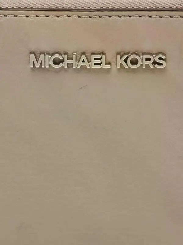 Michael Kors Zip-around Continental Wallet