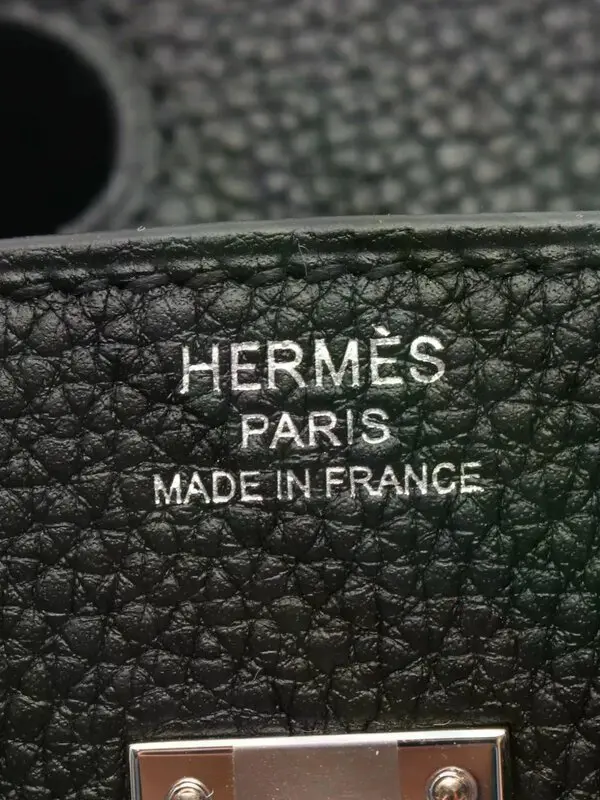 Hermès 25 Togo Birkin Handbag - Black