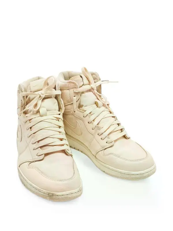 JORDAN Air 1 Retro High Sneakers