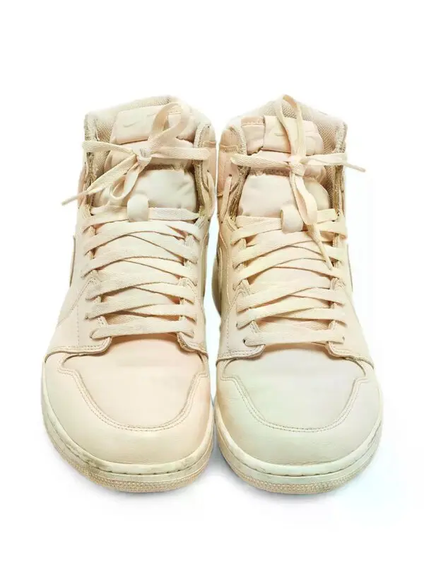 JORDAN Air 1 Retro High Sneakers