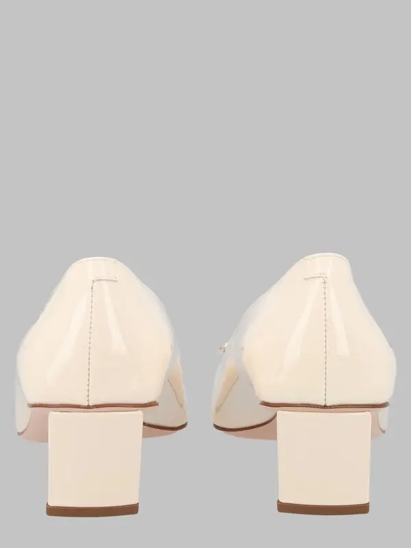 ROGER VIVIER Décolleté "belle Vivier" In Vernice