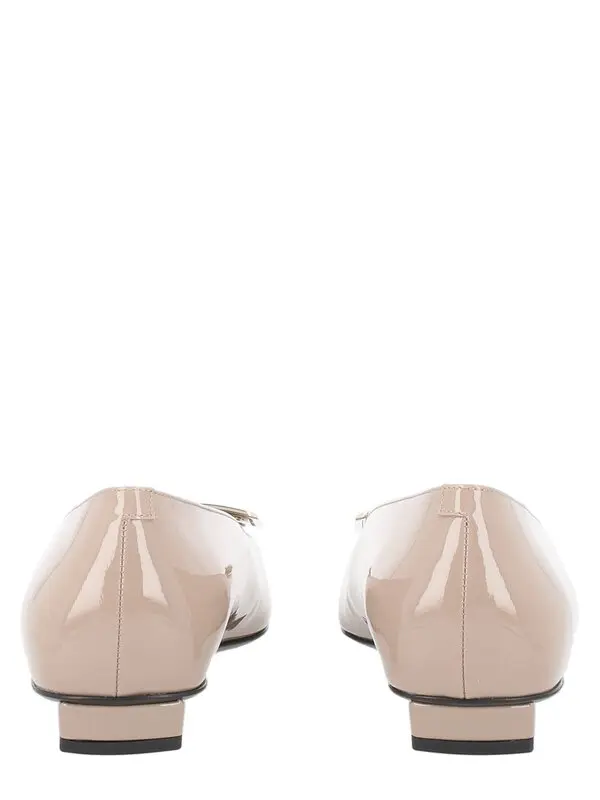 ROGER VIVIER Ballerina "belle Vivier" In Vernice