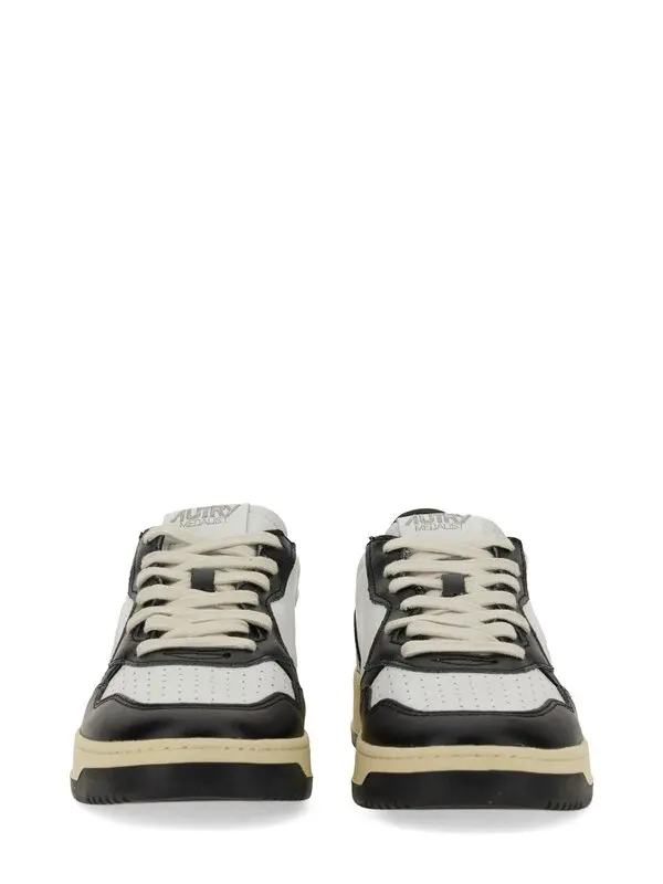 AUTRY Sneaker "medalist Low