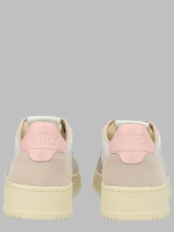 AUTRY Medalist Low Top Sneakers - White