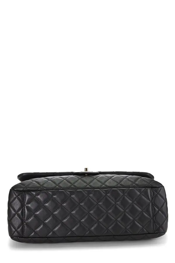 Chanel Calfskin New Classic Flap Bag - Black