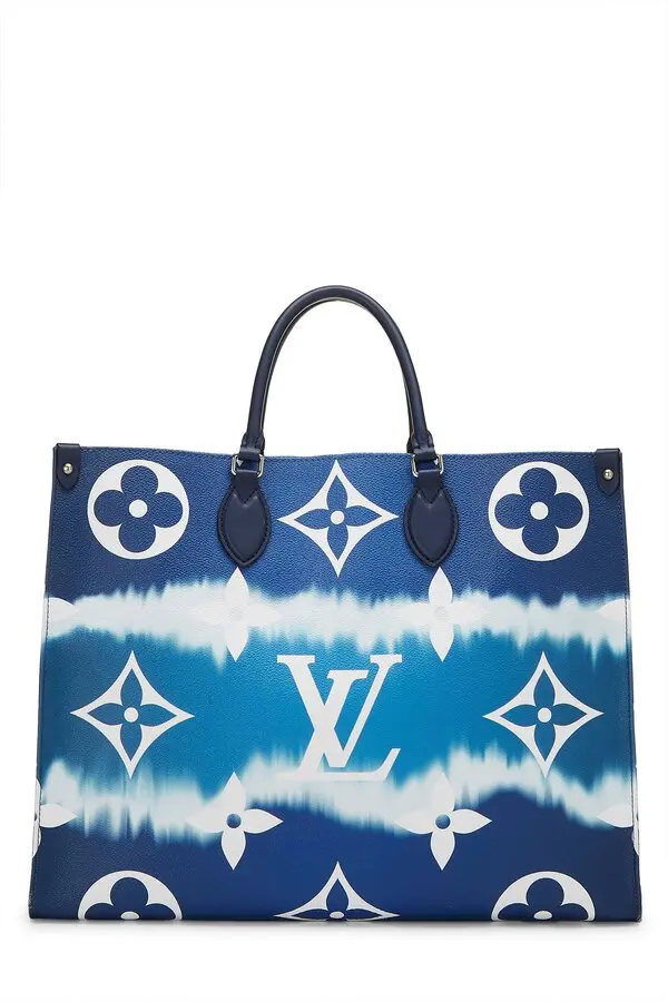 LOUIS VUITTON Monogram Giant Escale On The Go