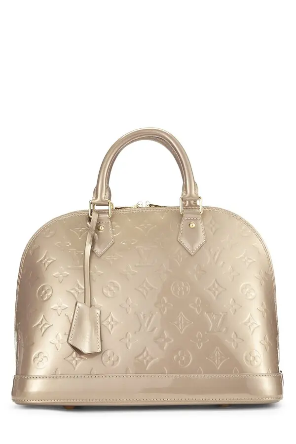 LOUIS VUITTON Poudre Monogram Vernis Alma Nm