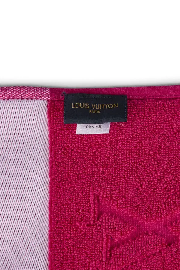 LOUIS VUITTON Cotton Monogram Beach Towel