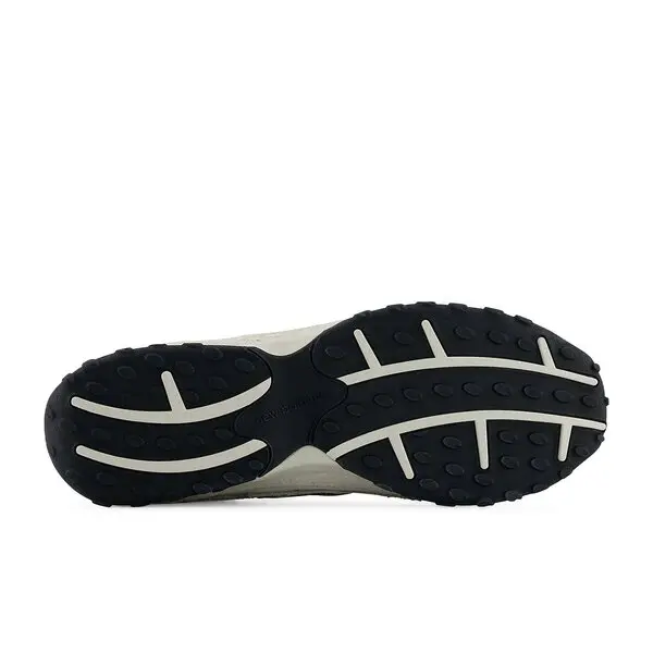 NEW BALANCE 204l Sneakers