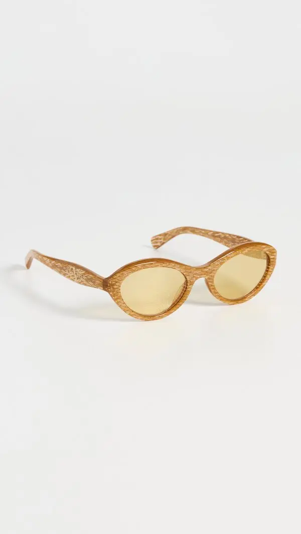 Valentino Garavani Cat Eye Sunglasses - Gold/yellow