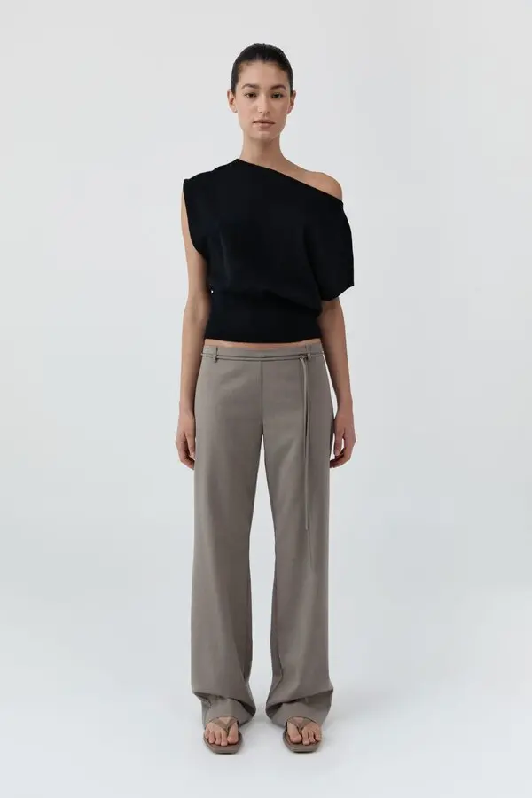 ST. AGNI Cashmere Asymm Top