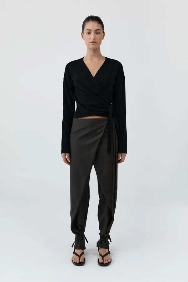 ST. AGNI Cashmere Wrap Cardigan - Black