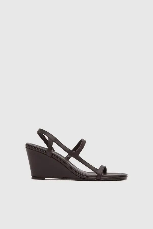 ST. AGNI High Wedge Sandals