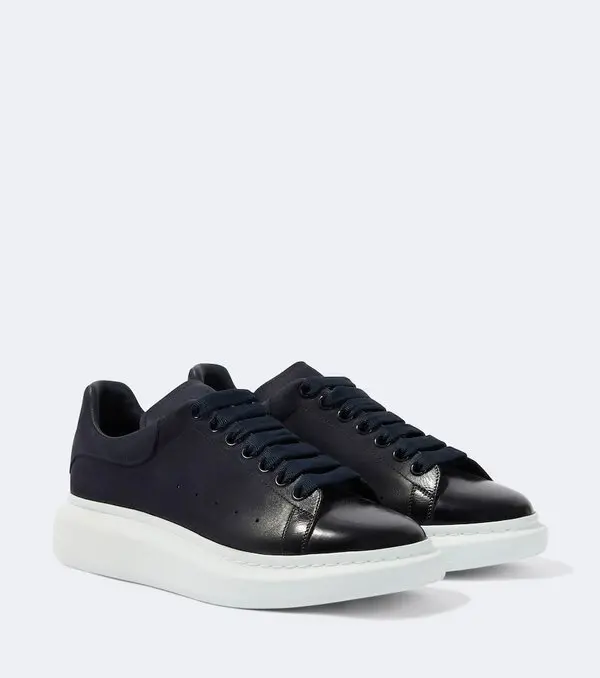 Alexander McQueen Oversized Sneakers - Blue