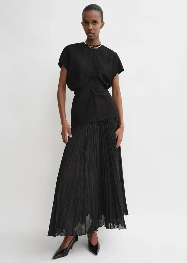 TOTEME Slouch Waist Crinkled Top - Black