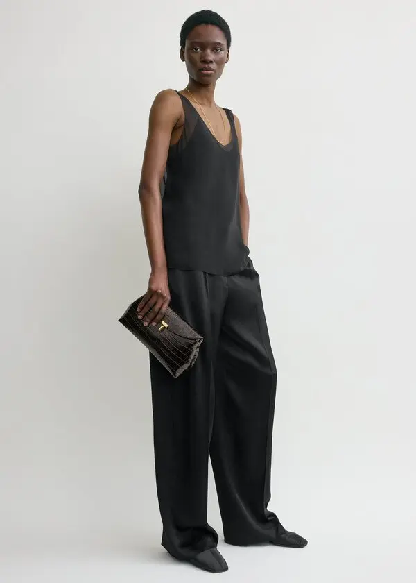 TOTEME T-lock Croc-embossed Clutch - Dark Brown