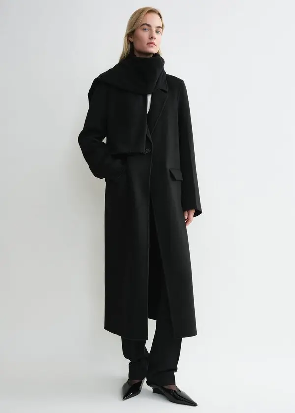 TOTEME Wide Classic Wool Scarf