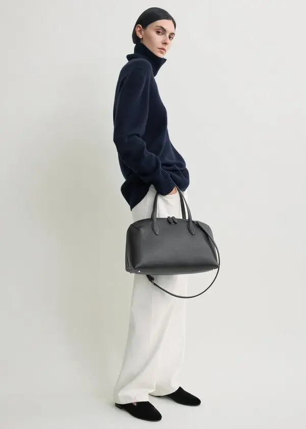 TOTEME Cashmere Turtleneck