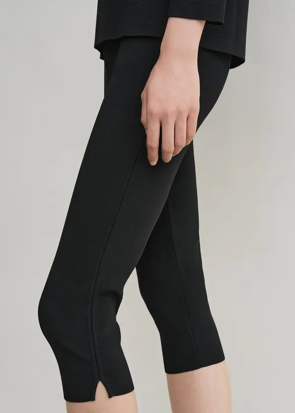 TOTEME Compact Knit Capri Trousers